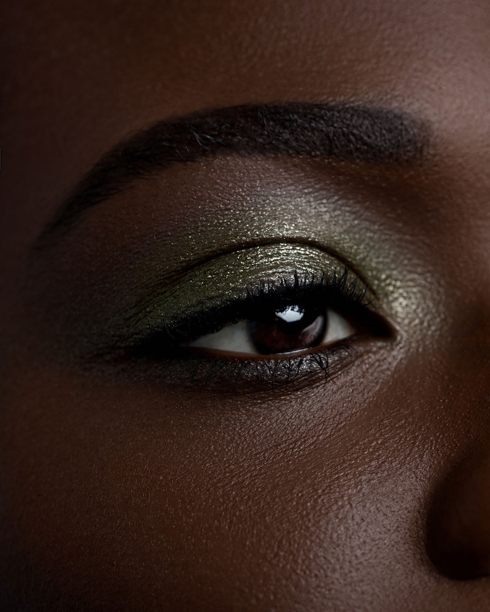 Ash and Ember Eye Soot: Olivine