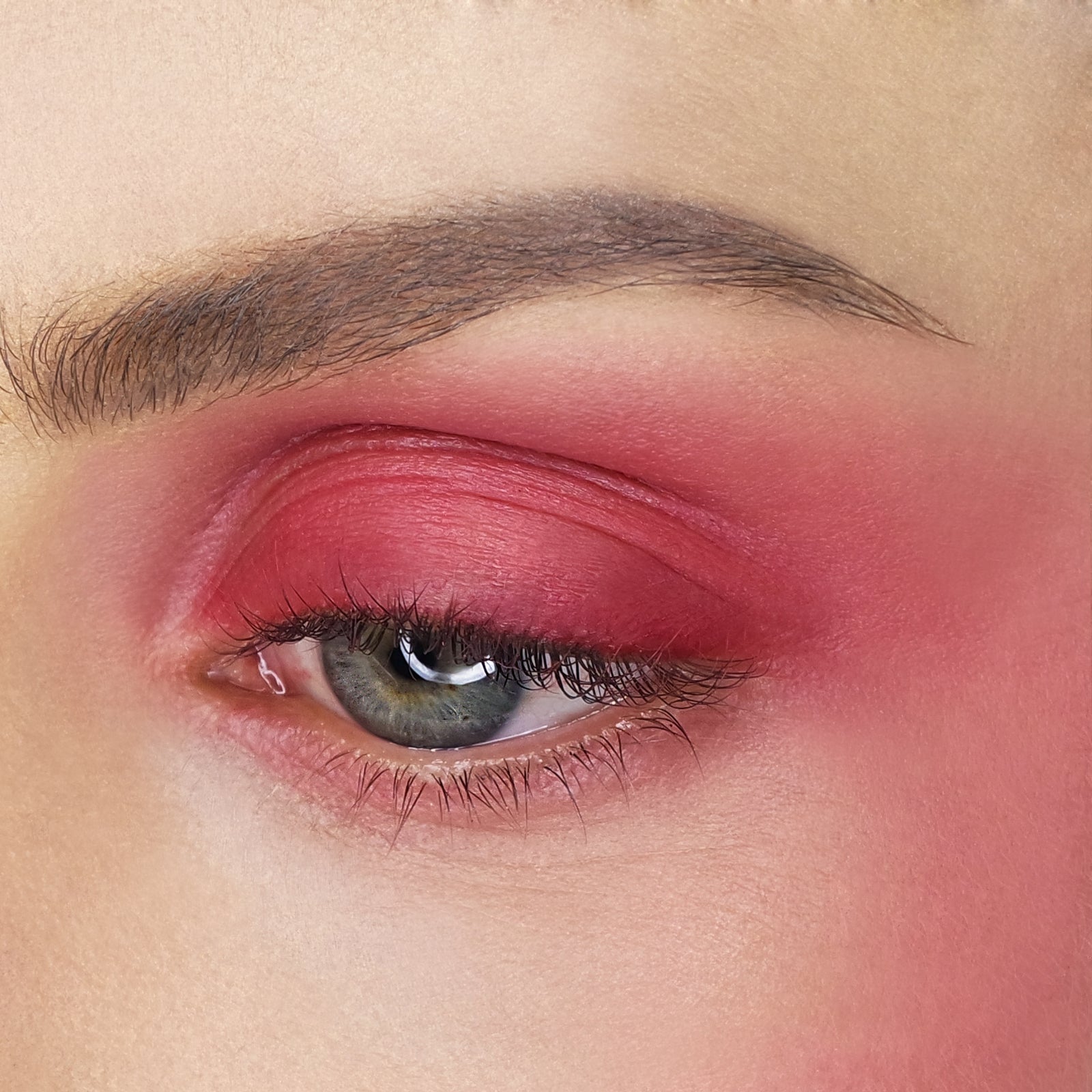 Nymph Blood Red Crème Pigment for Eyes & Lips | Rituel de Fille