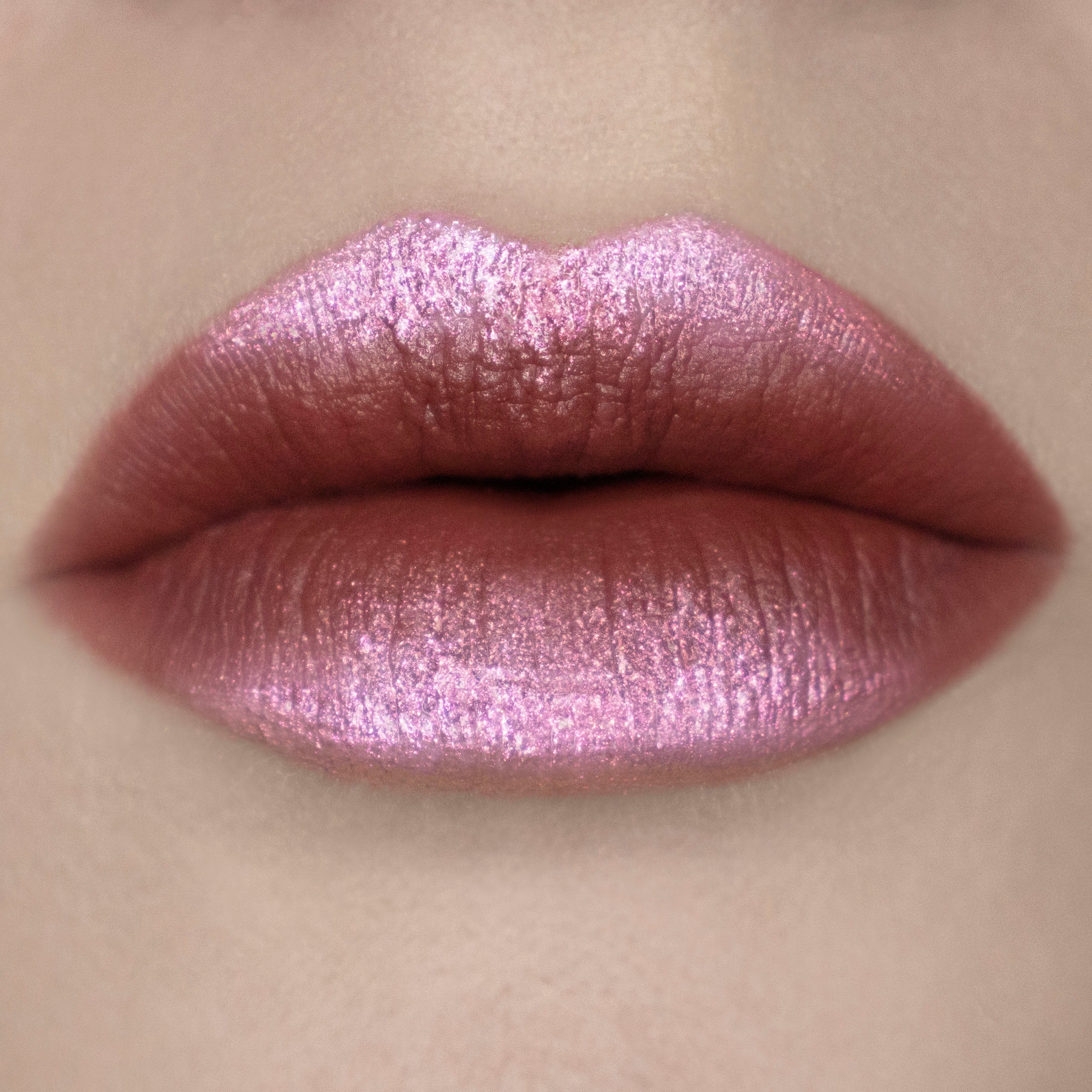 Ara: Rose Gold Shimmer Eyeshadow Crème Pigment – Rituel de Fille